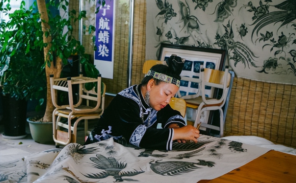 What is the history and current situation of Miao batik culture? - iMedia
