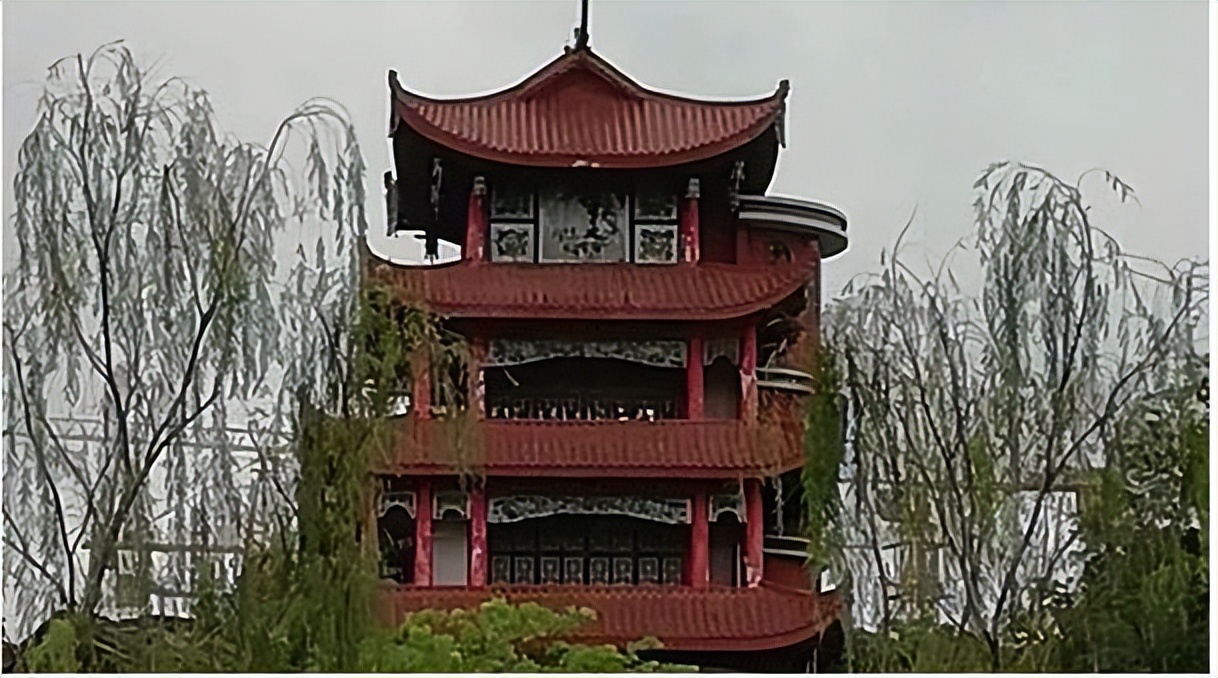 This ancestral hall of the Chen family carries a family history of more ...