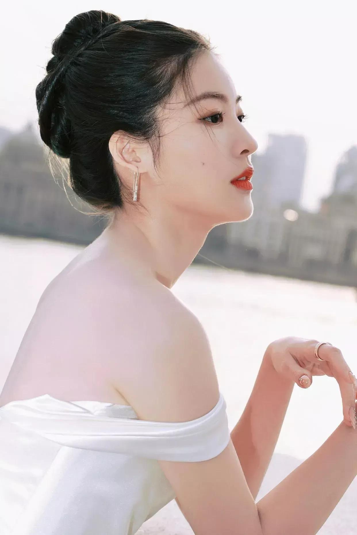 Sun Rui's beautiful photo album - iNEWS