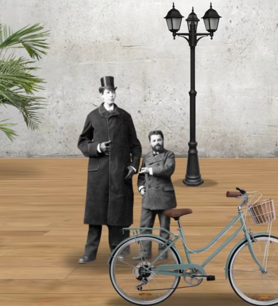 How tall can a human be?The tallest is 3.61 meters, their height is ...