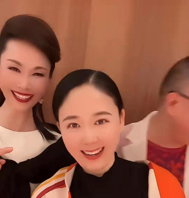 Yin Xiangjie brought his 16-year-old wife to a party with Yu Wenhua. The woman has a bumpy ...