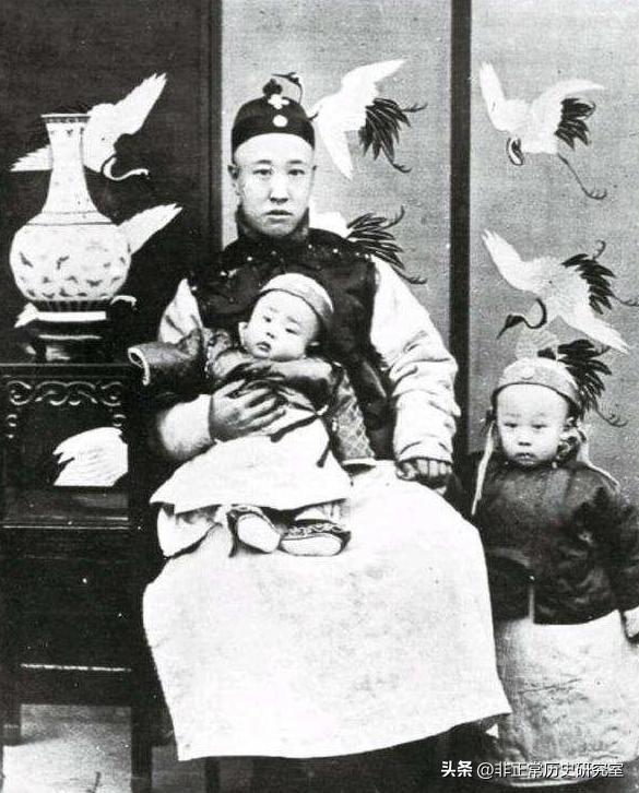 66 photos to see Puyi's life: from the last emperor to an ordinary ...