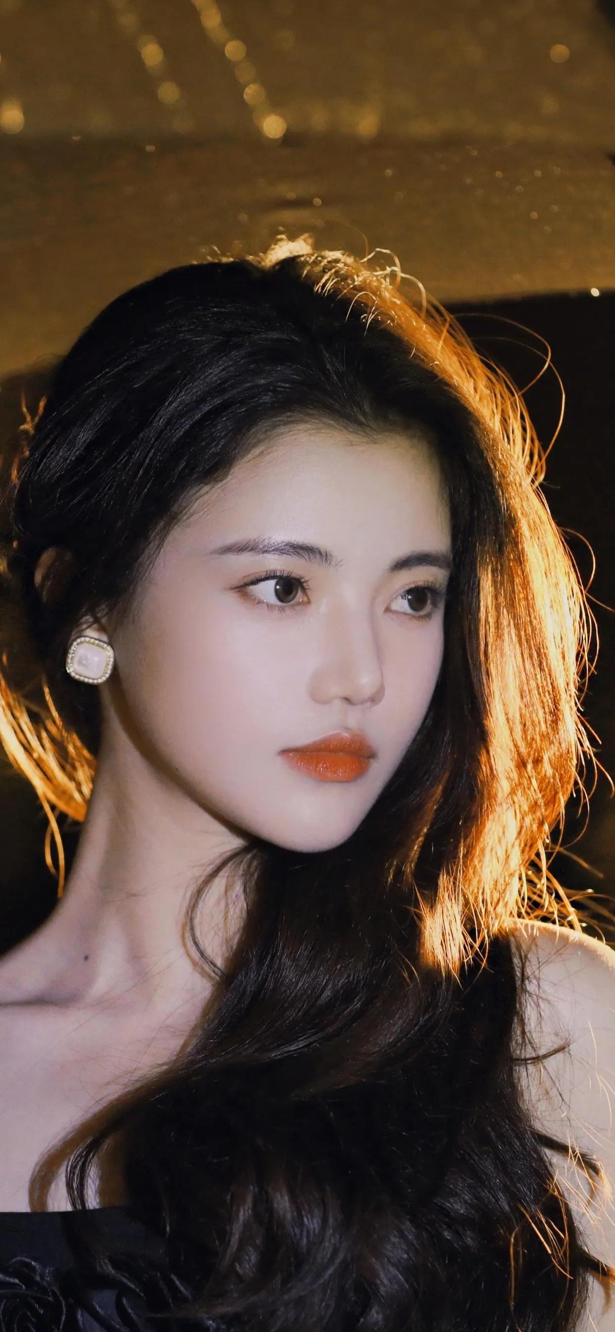 Tianxuan Ancient Costume Wallpaper ~ Sun Zhenni - iNEWS