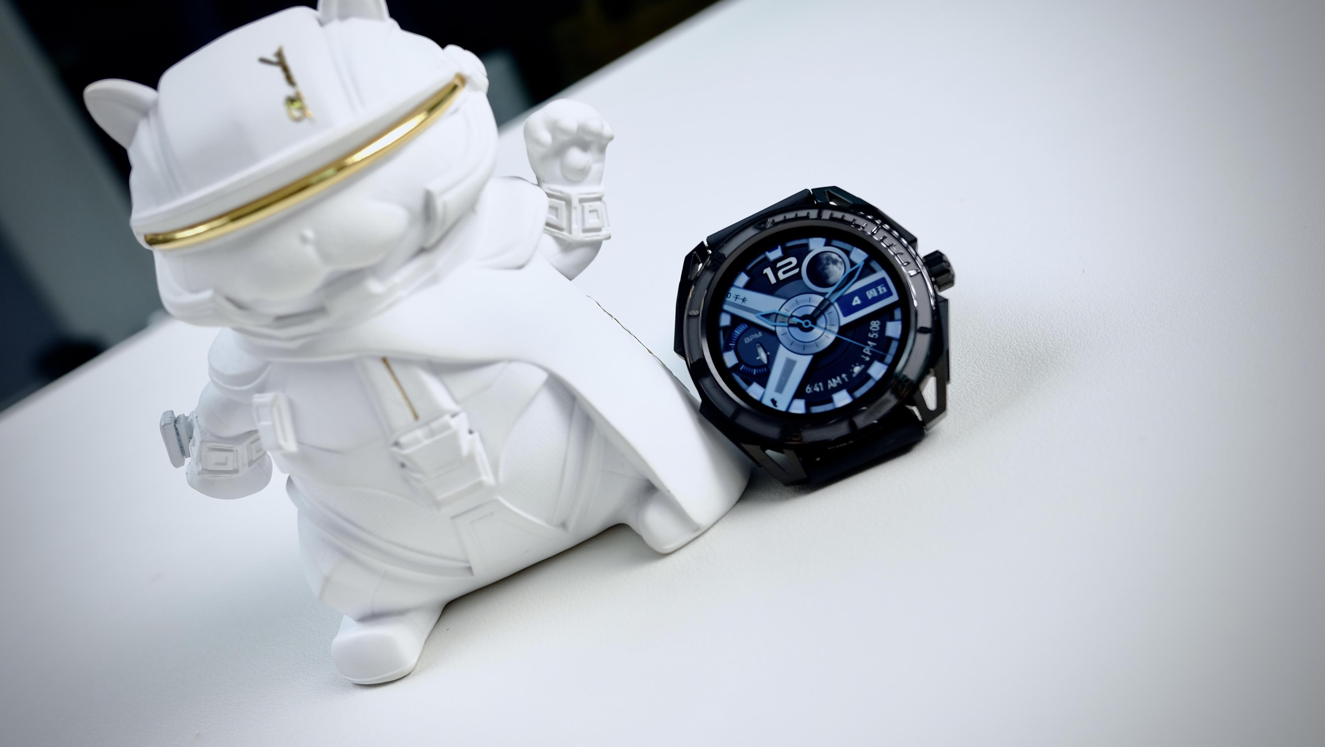 CROSSOVER of technology and aesthetics - iNEWS