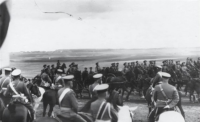 In 1881, the Russian Empire withdrew from Ili: After the signing of the ...