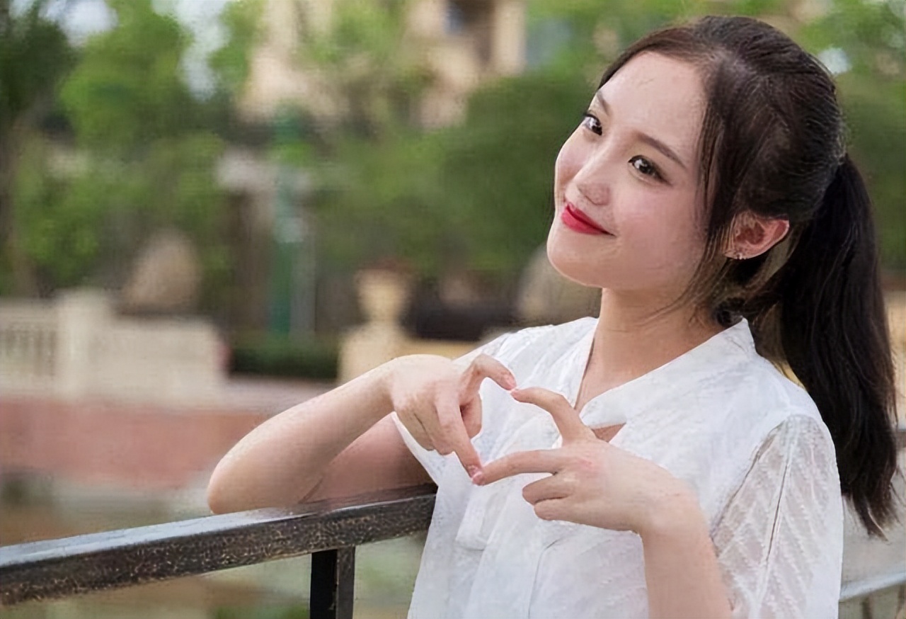 Women insist on not wearing "underwear" during the day, what will ...