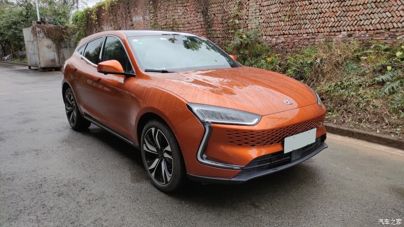 Cyrus Huawei Smart Selection SF5 is worth entrusting - iNEWS