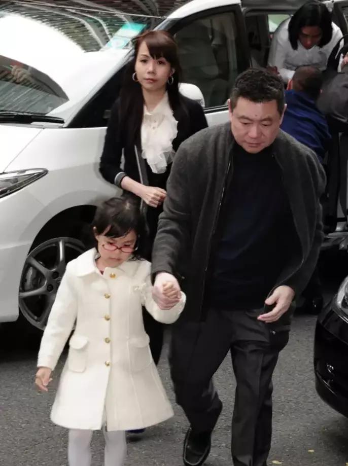 Liu Luanxiong's daughter's 22nd birthday, but her father didn't show up ...