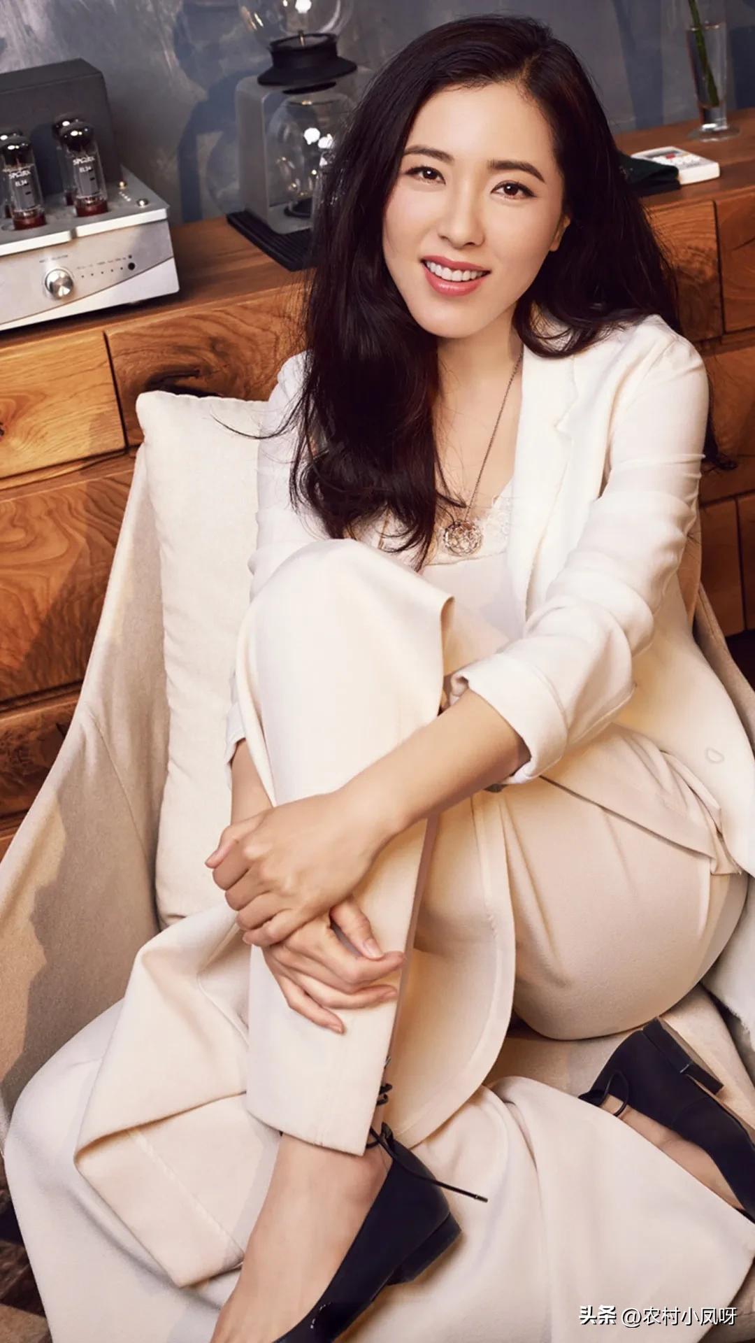 Share pictures - Zeng Li, goddess of temperament - iNEWS