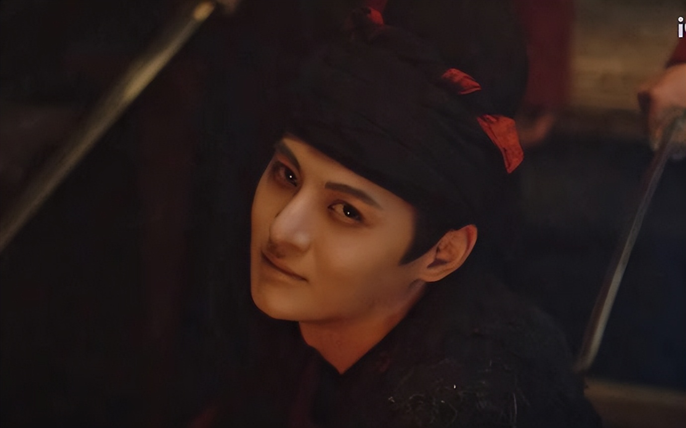 "The Story of Tang Dynasty" Liu Shiba plays: one person plays triplets, Zhou Junchao is going to ...