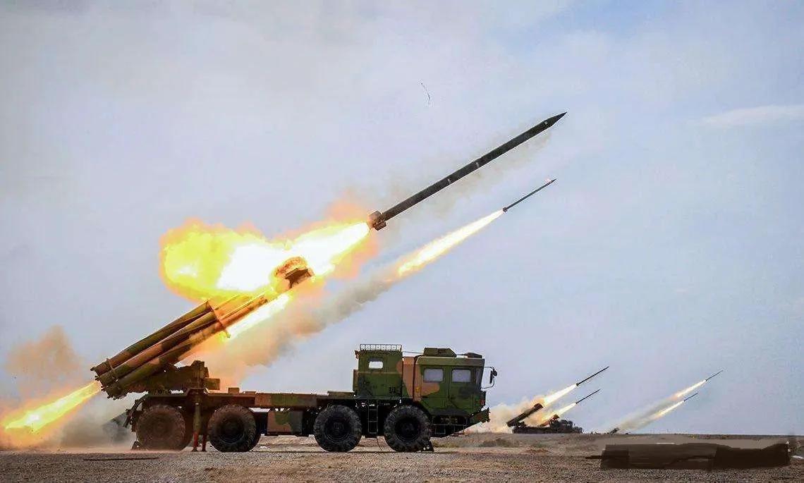 The PHL191 long-range rocket launcher, which has long been the world's ...