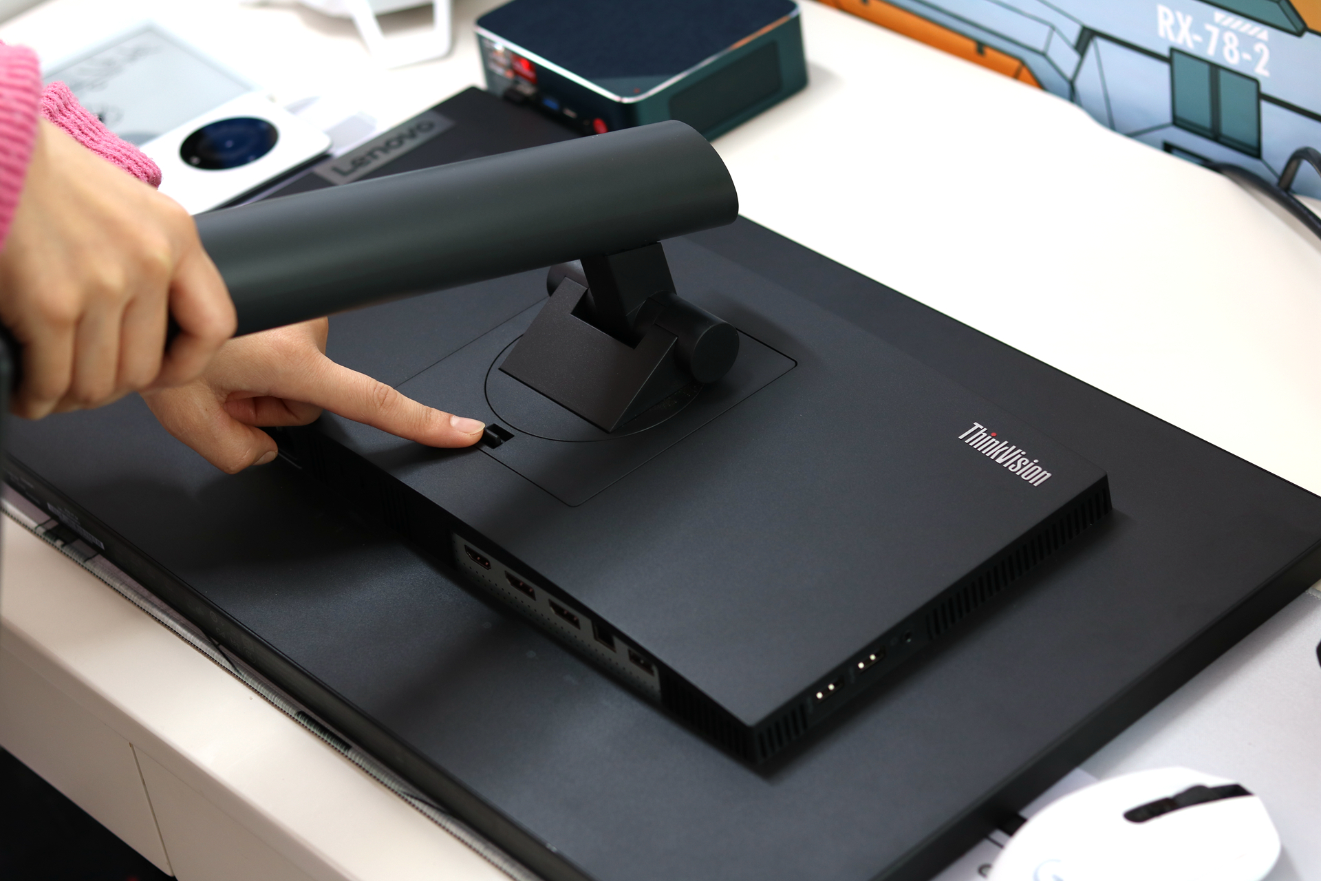 Lenovo ThinkVision display experience, IPS screen 2K resolution ...