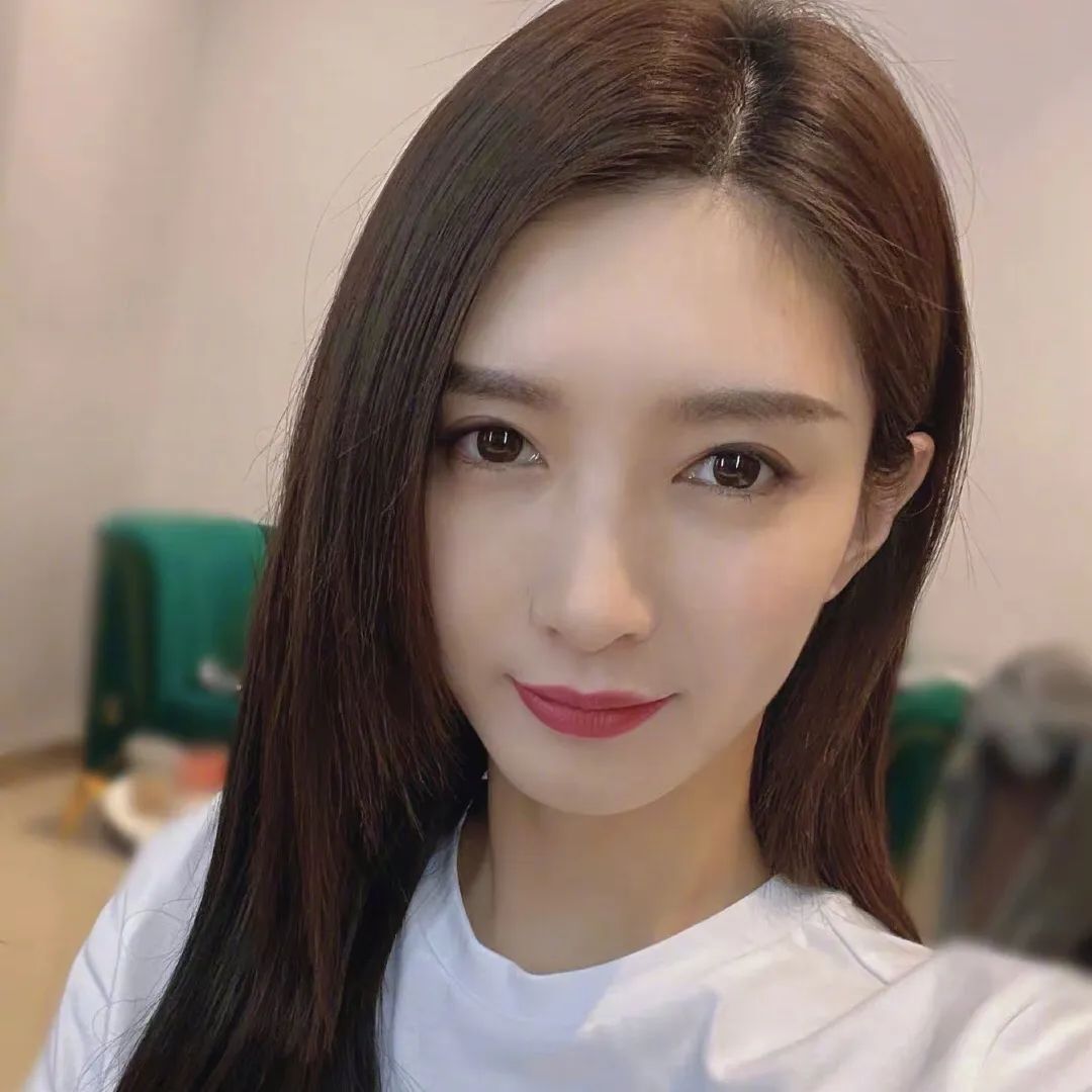 Little Gossip, Yi Yang Qianxi, Jia Ling, Shen Teng, Lu Han - iMedia