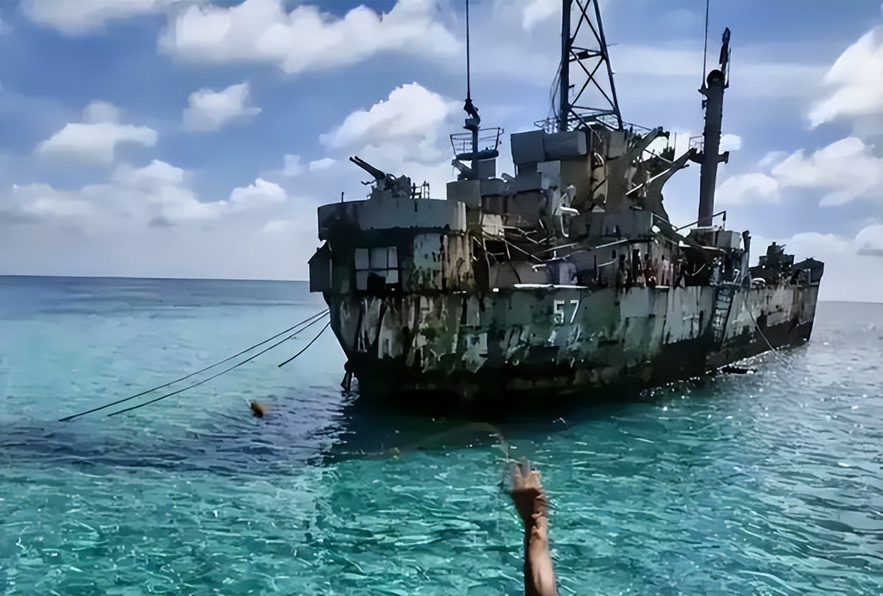 The scene of intercepting the "Zhong Yun" was repeated in the South ...