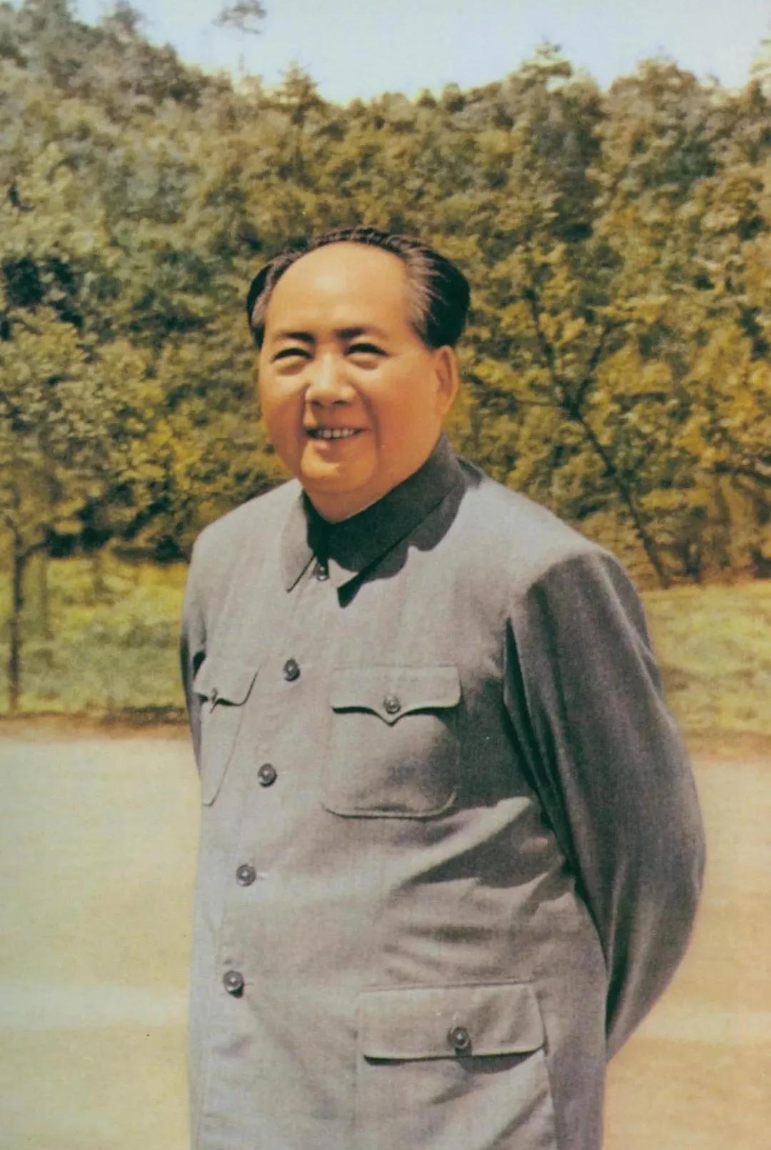 Mao Zedong's Honest and Honest Personality Charm - iNEWS