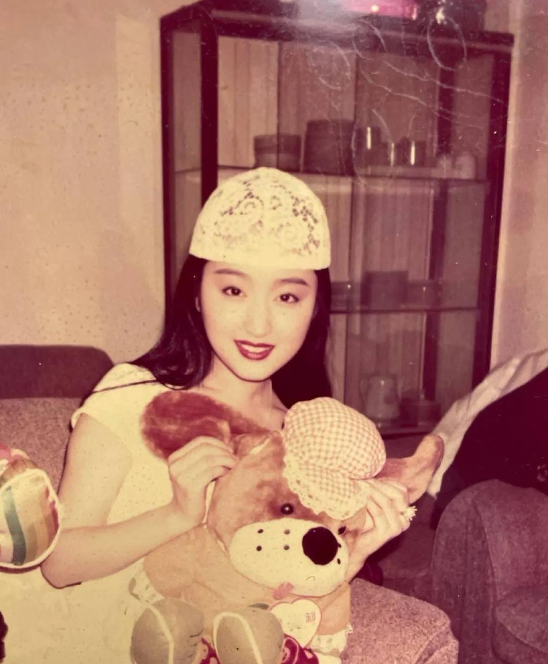 Sweet song queen Yang Yuying - iMedia