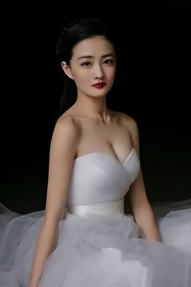 Mingyang Entertainment—Beauty Star—Xu Lu - iMedia