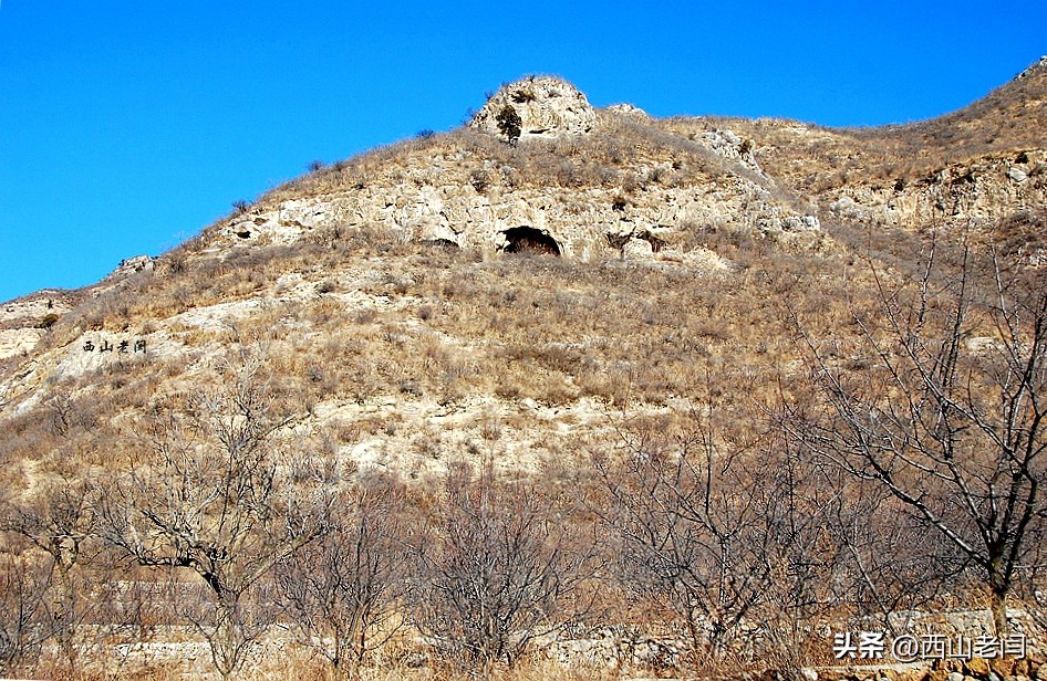 The mountain is a Buddha, and the belly is a temple - Chaoyang Cave ...