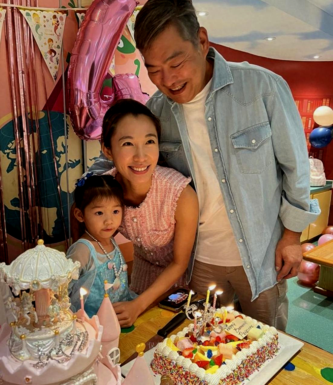 Miss Hong Kong Li Meihui celebrated her 4-year-old daughter's birthday ...
