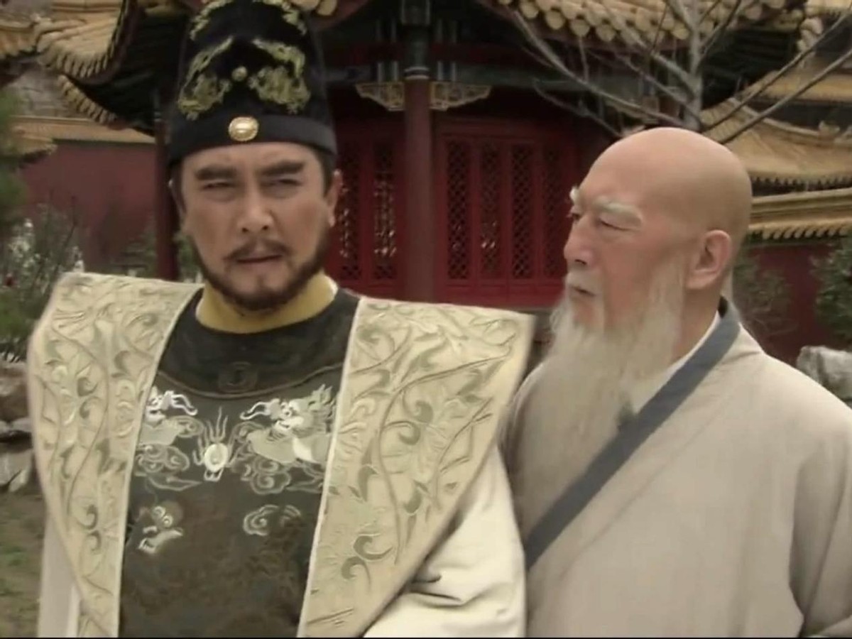Shangshu Jinzhong is nearly 60 years old and has no heirs. Zhu Di ...