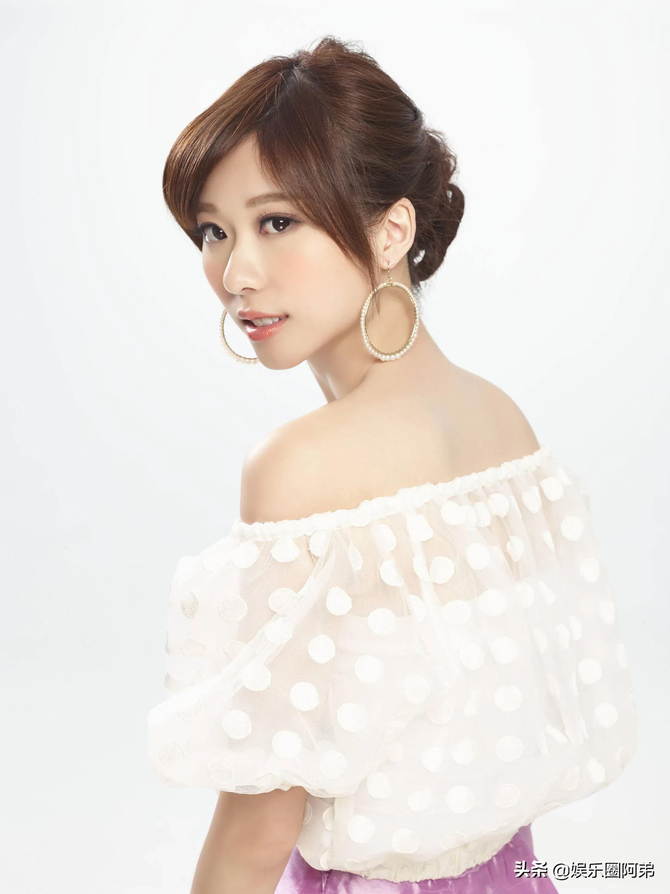 Taiwanese supermodel Zhang Jinglan has a beautiful appearance and is ...