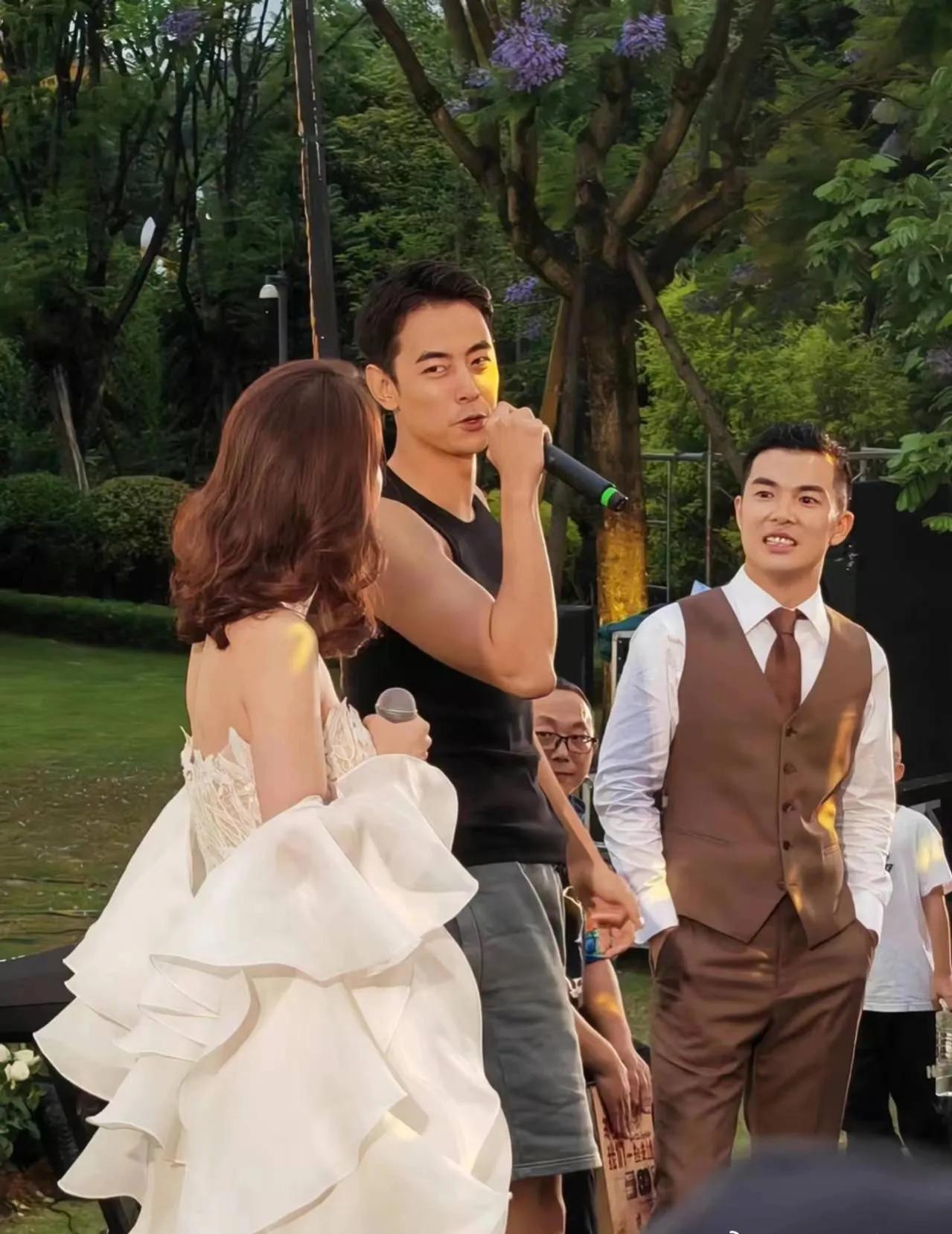 Dou Xiao and Ji Lingchen acted as best men for their friends, the ...