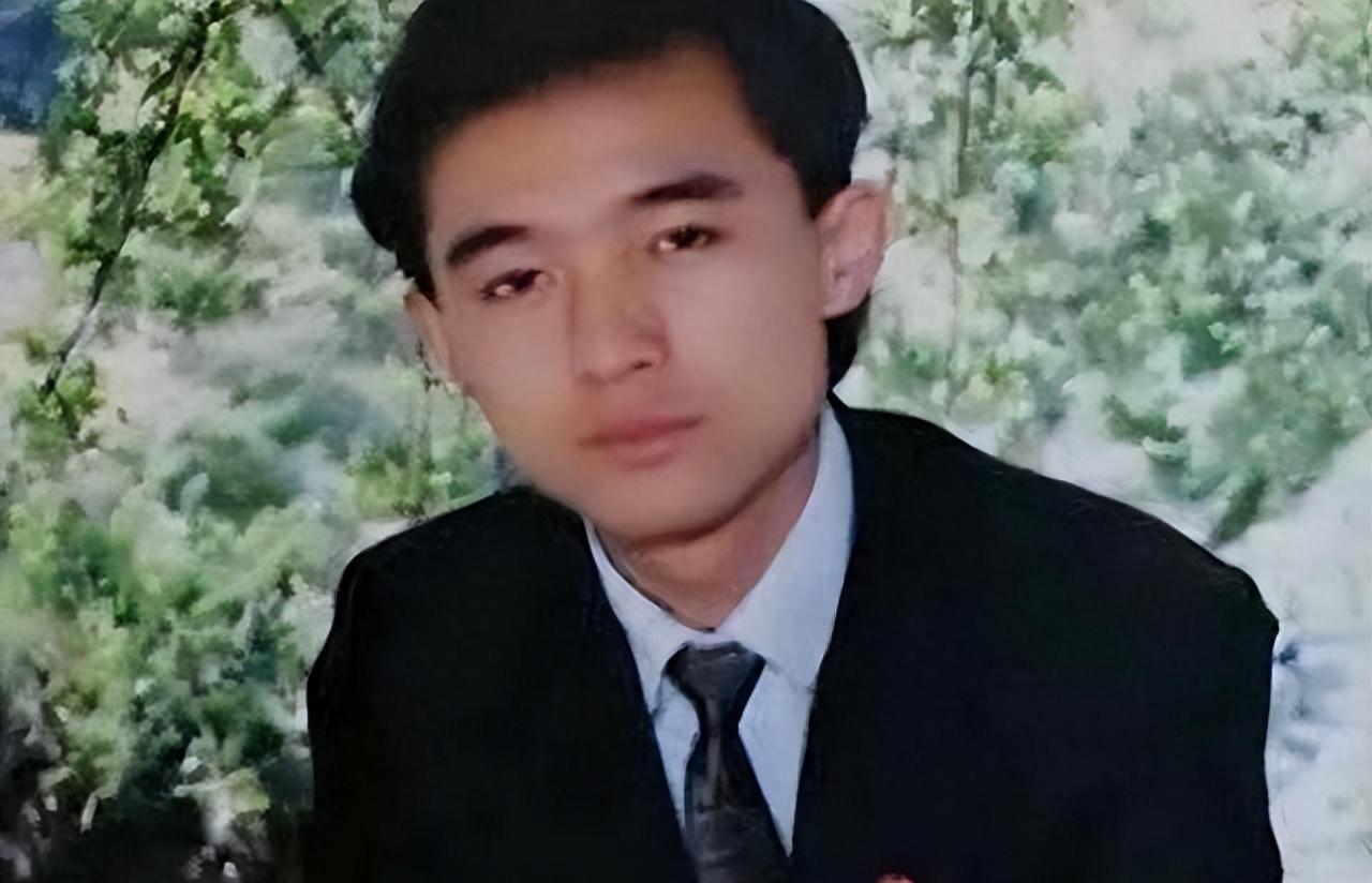 Looking back at the famous host Meng Fei who gradually "disappeared ...