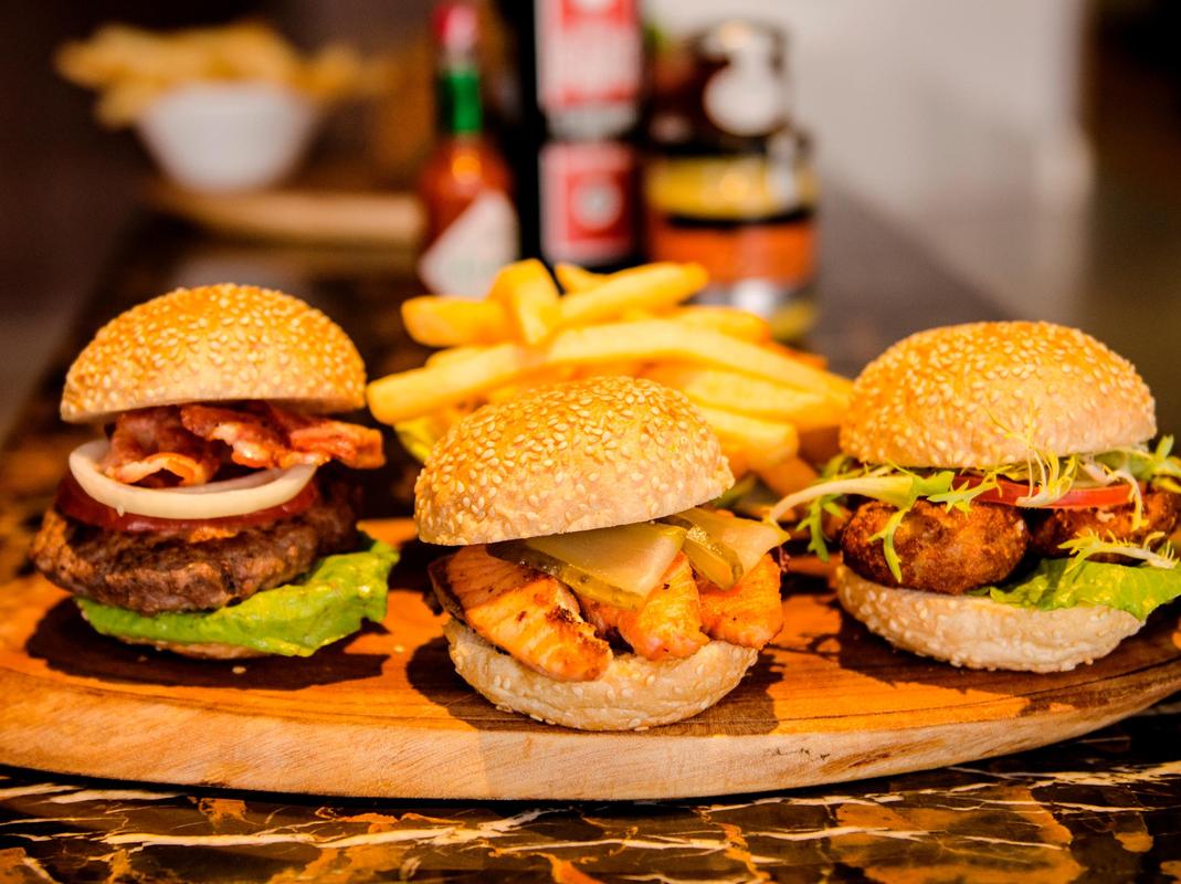 who invented the hamburger - iMedia