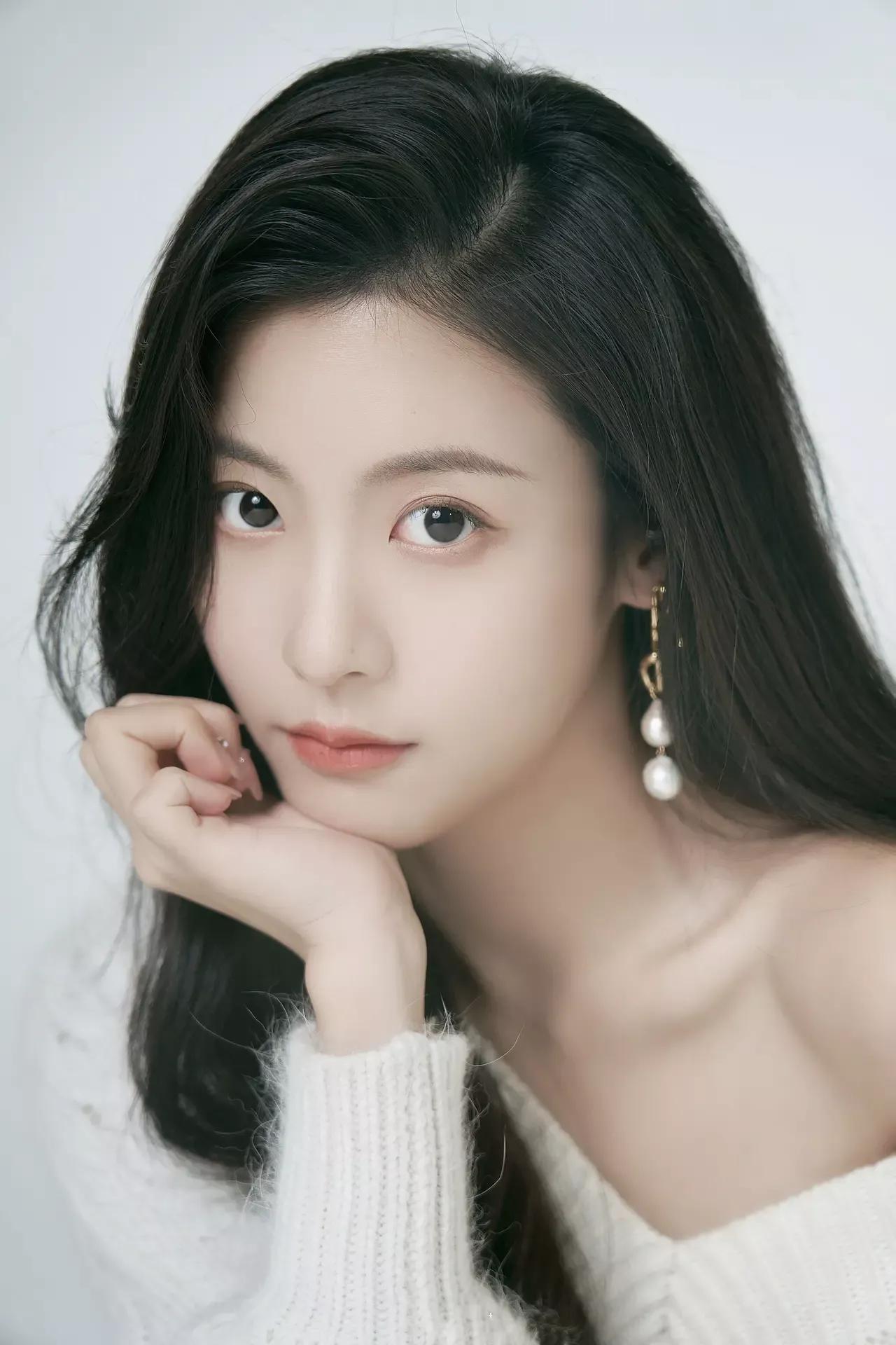 Sun Rui's beautiful photo album - iNEWS