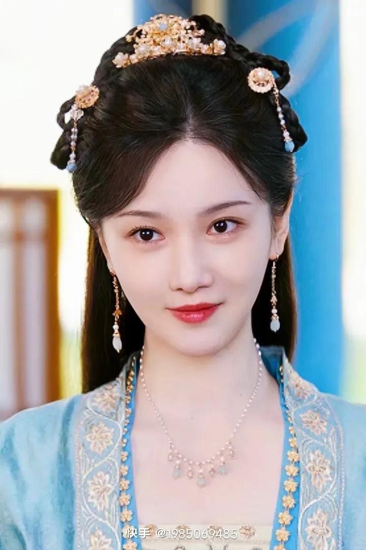 Girls help girls, Bai Jingting and Tian Xiwei's new drama "Qing Qing Daily" bid farewell to love ...