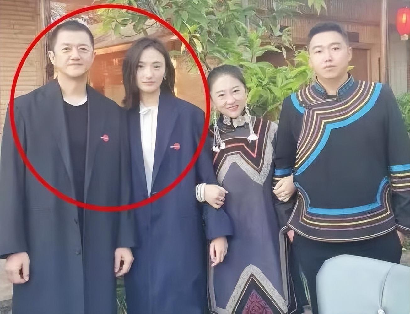 51-year-old Li Yapeng shouts for the beginning of winter!Posting photos ...