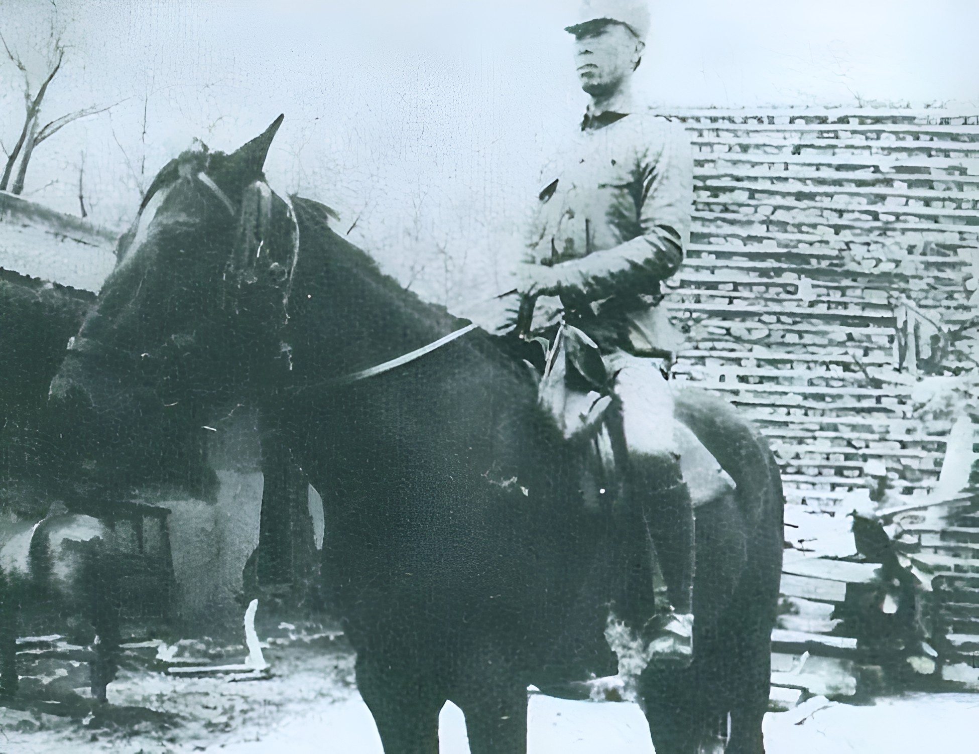 The founding general Zhou Shidi went to the toilet in the middle of the ...