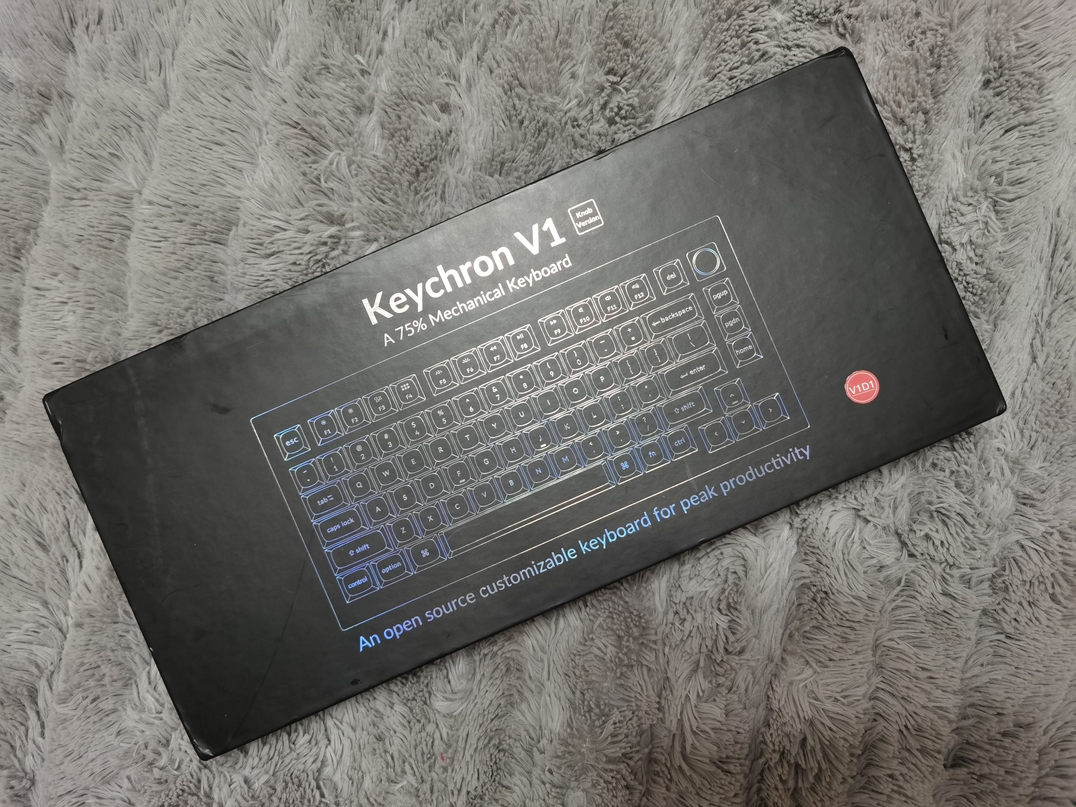 A special mechanical keyboard with volume adjustment Keychron V1 - iNEWS