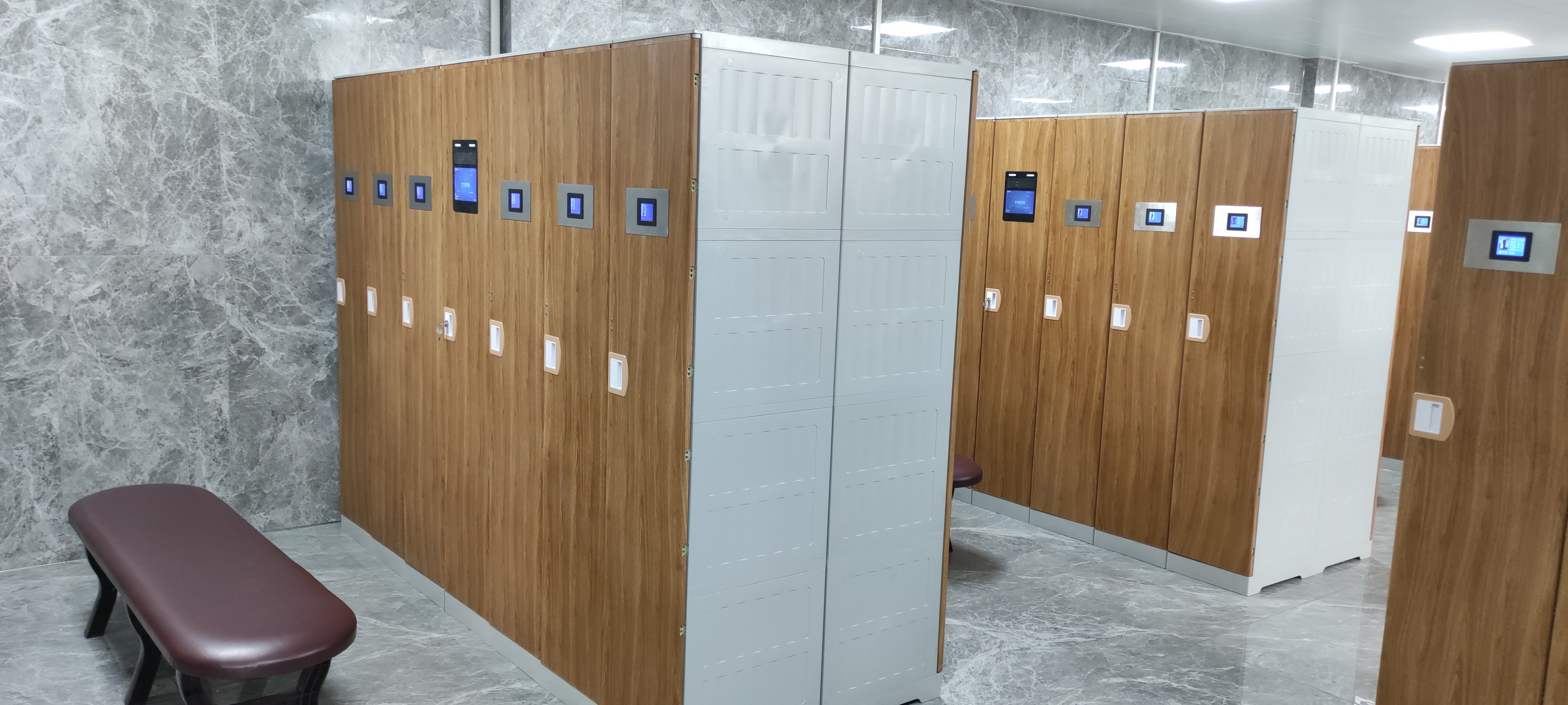 What functions should a coal mine bathroom locker have? - iMedia