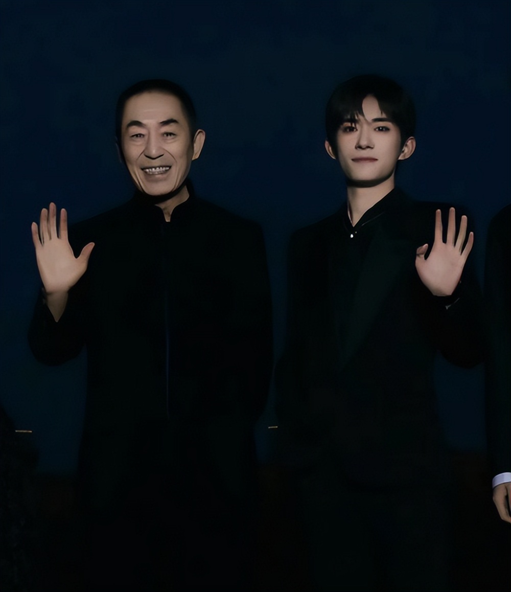 About the same age as Zhang Zifeng, why does Yi Yang Qianxi always ...