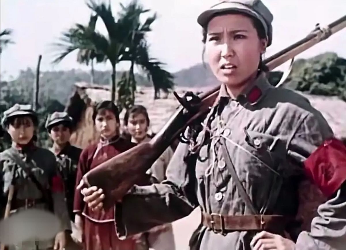 What is the image type of female soldiers in military-themed film and ...