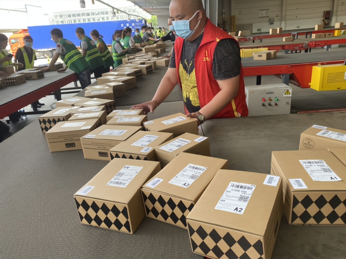 With the arrival of the peak shipment period in the middle of the year ...