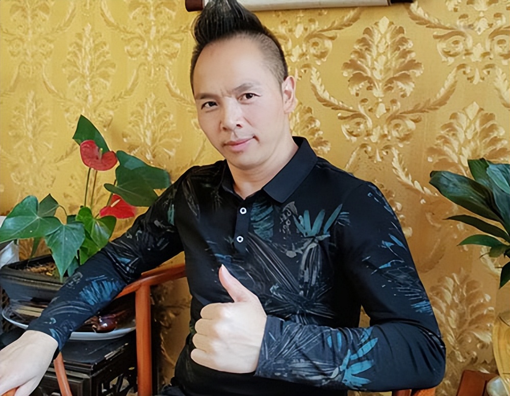 Singer Lu Chaoyang's original song "Magic Zhaotong" is online - iMedia