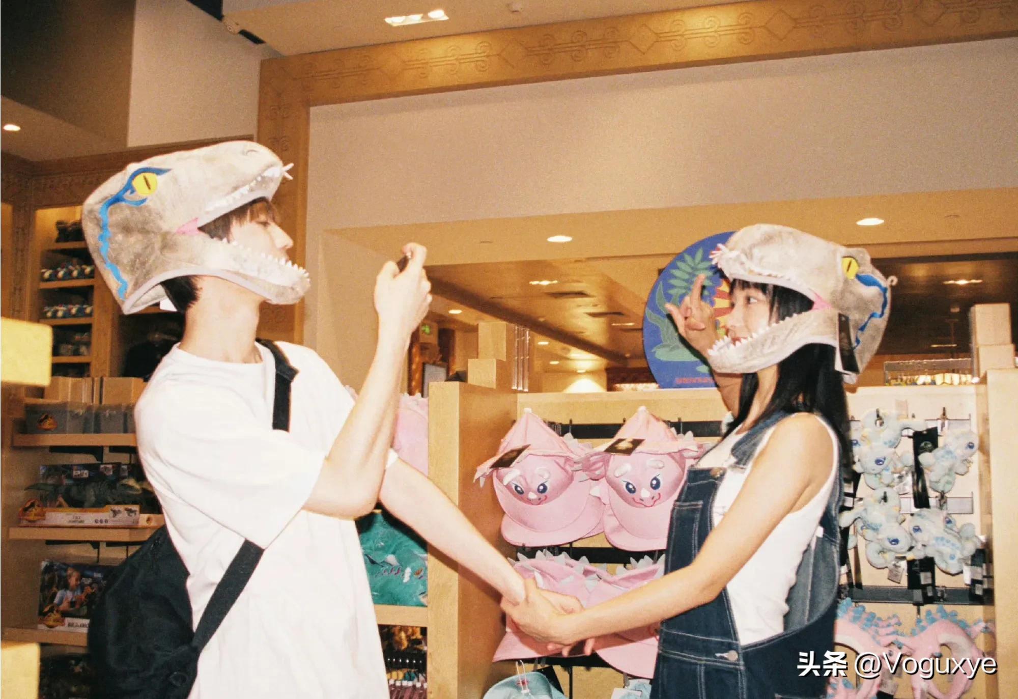 Bian Tianyang & Jiang Zhinan - iMedia