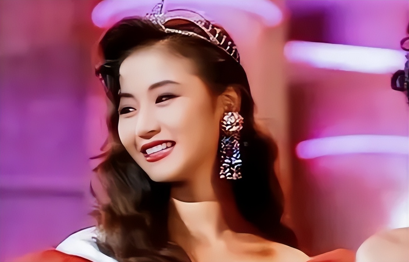 Wan Qiwen, the first long-legged woman in Hong Kong: a rare beauty with ...