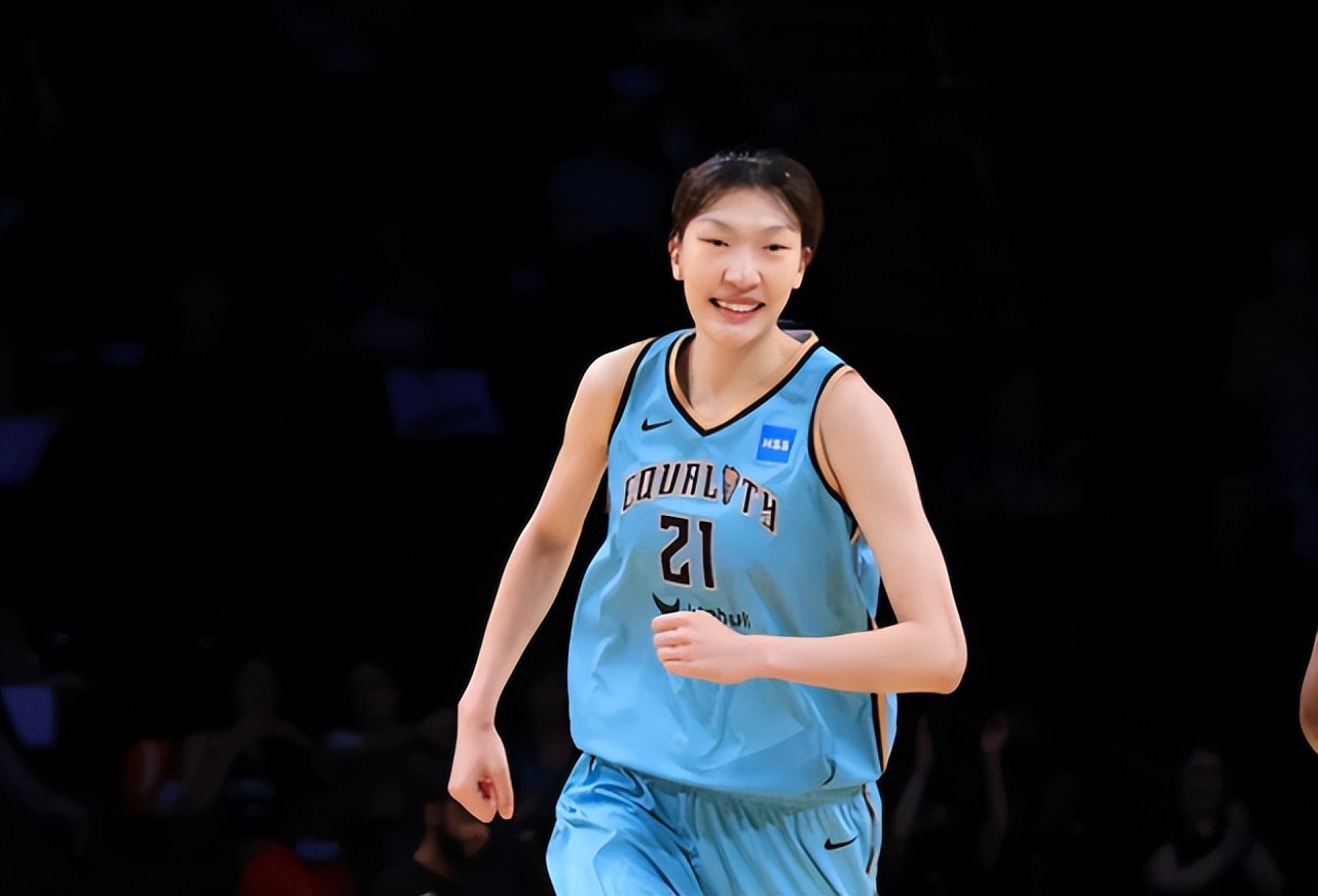 WNBA Career Night!Han Xu scored 24 points, 2 3 points, 8 rebounds and 3 ...
