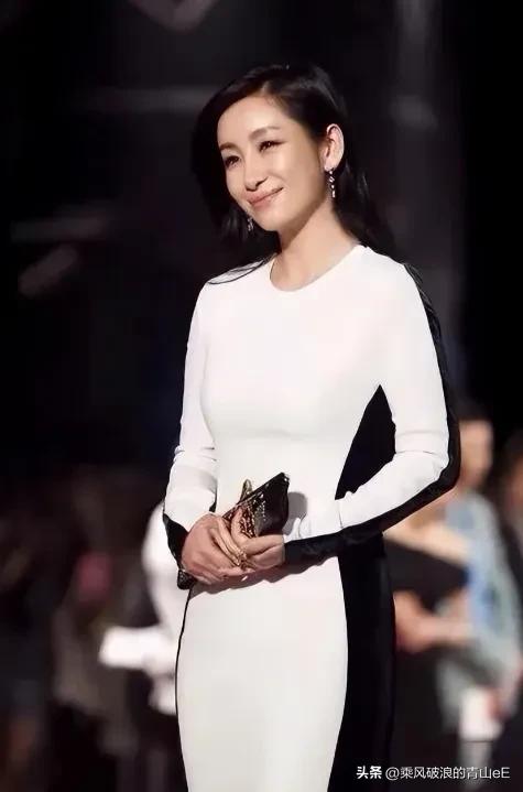 Seeing 44-year-old Qin Hailu and 62-year-old Lu Liping in the same ...