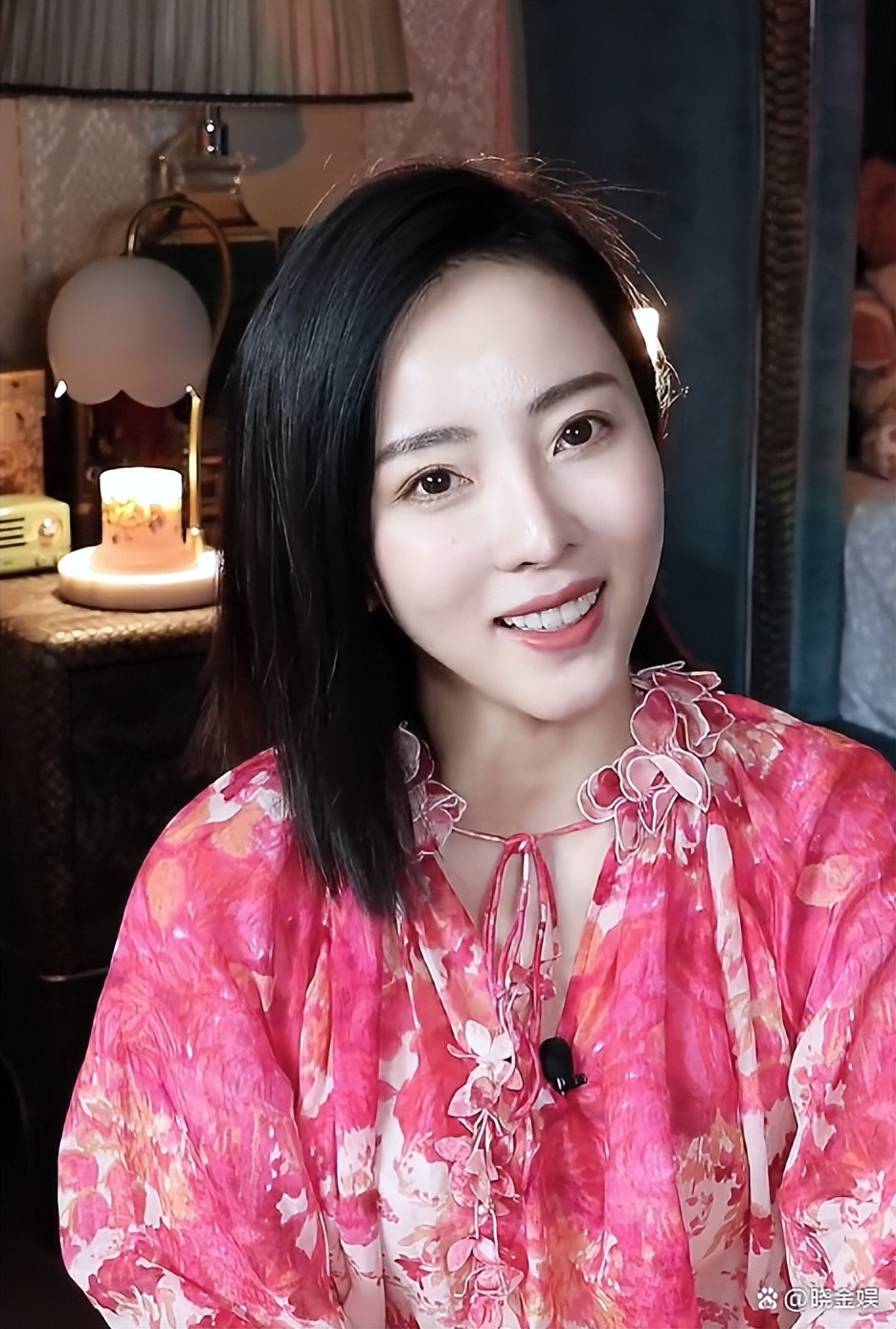 Li Sisi: Comeback, 310 days after leaving CCTV 3, the new program ...