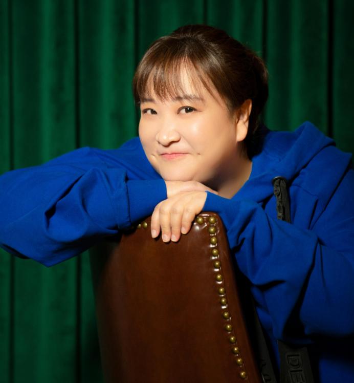 This time, Jia Ling, who had disappeared for a long time, "astonished ...