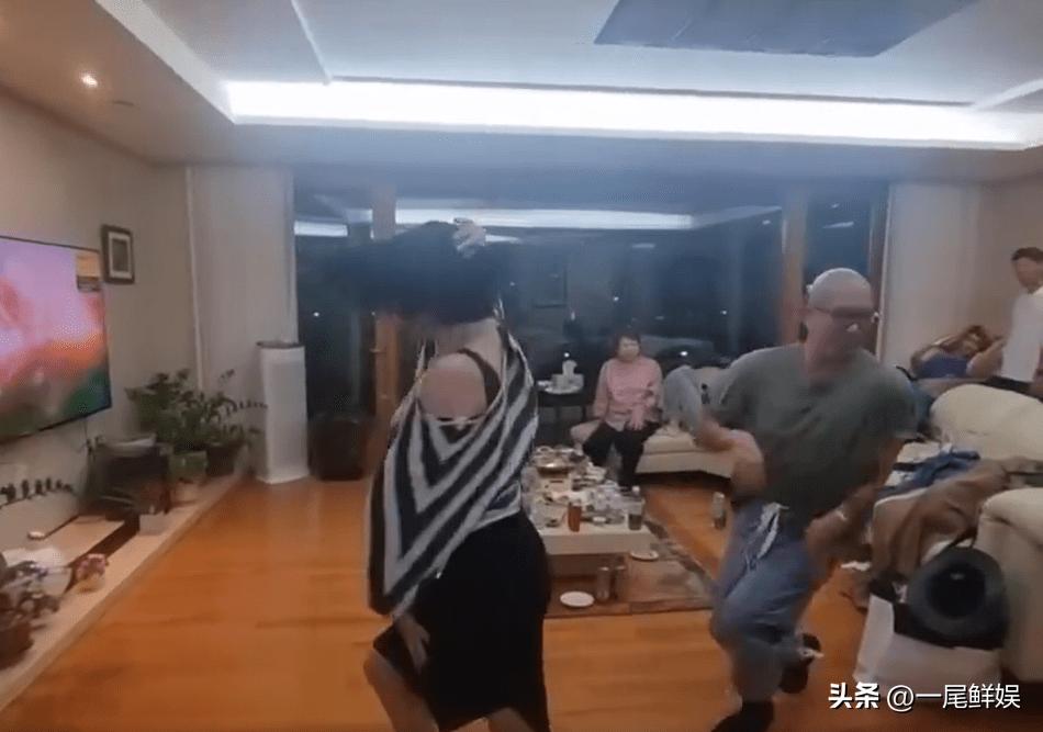 Little S dances with brother-in-law Koo Jun-yup at home! Mother-in-law is expressionless - iMedia