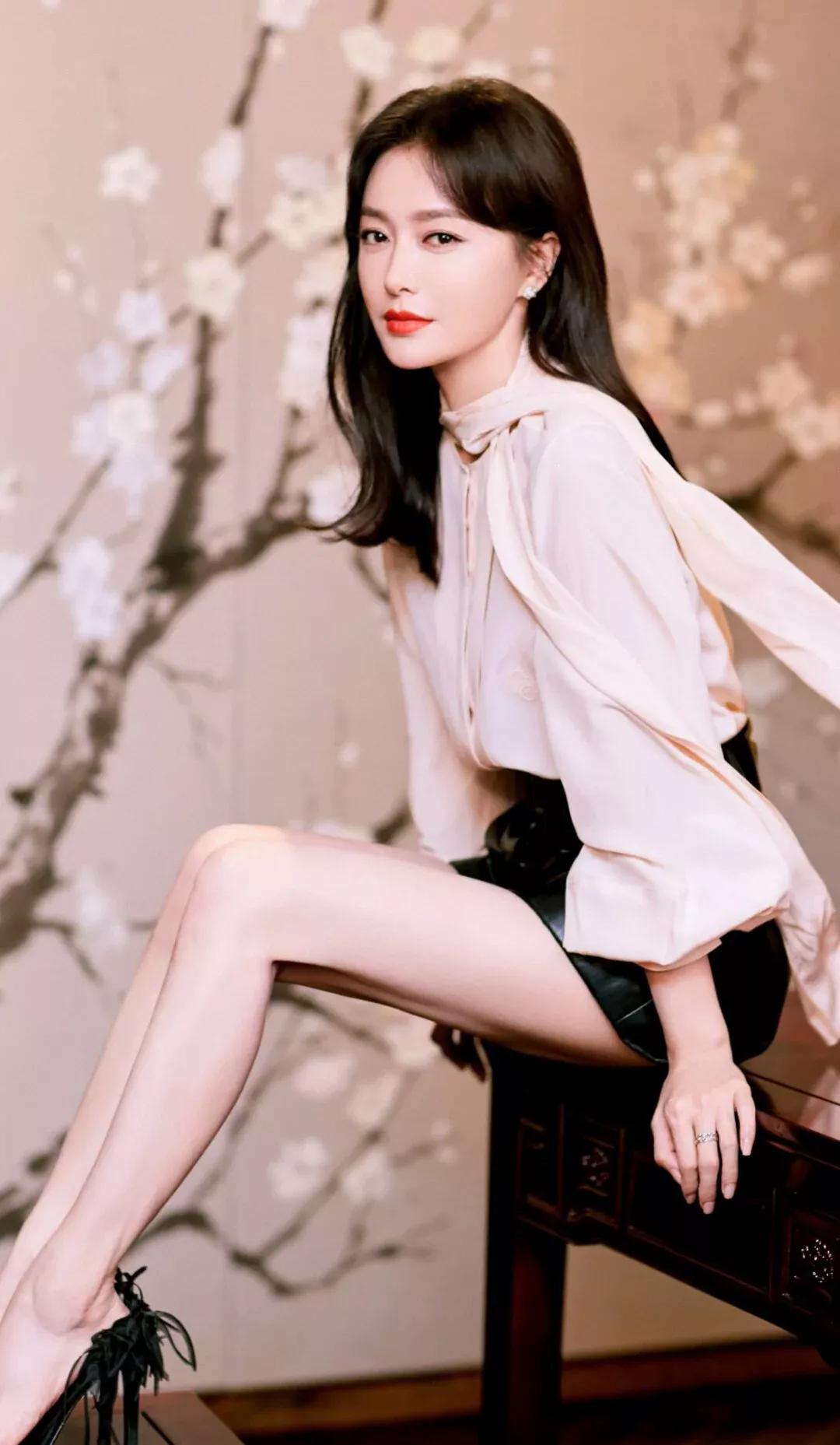 Celebrity Pretty Woman: Mrs. Musk Qin Lan - iMedia