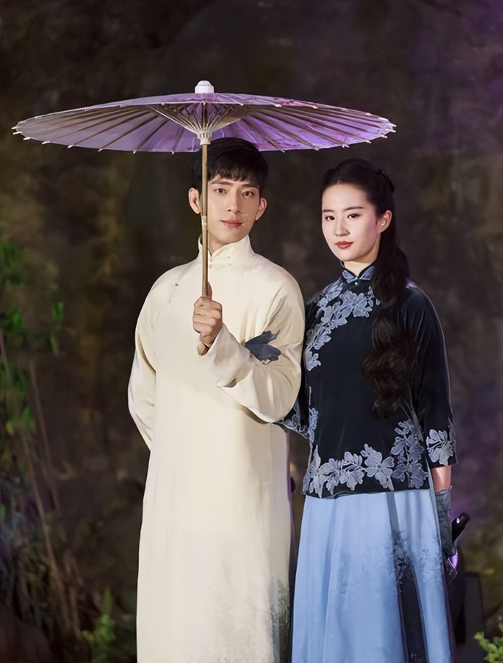 The new drama "One Song and Three Sheng" may be broadcast, and Liu Yifei and Jing Boran will ...