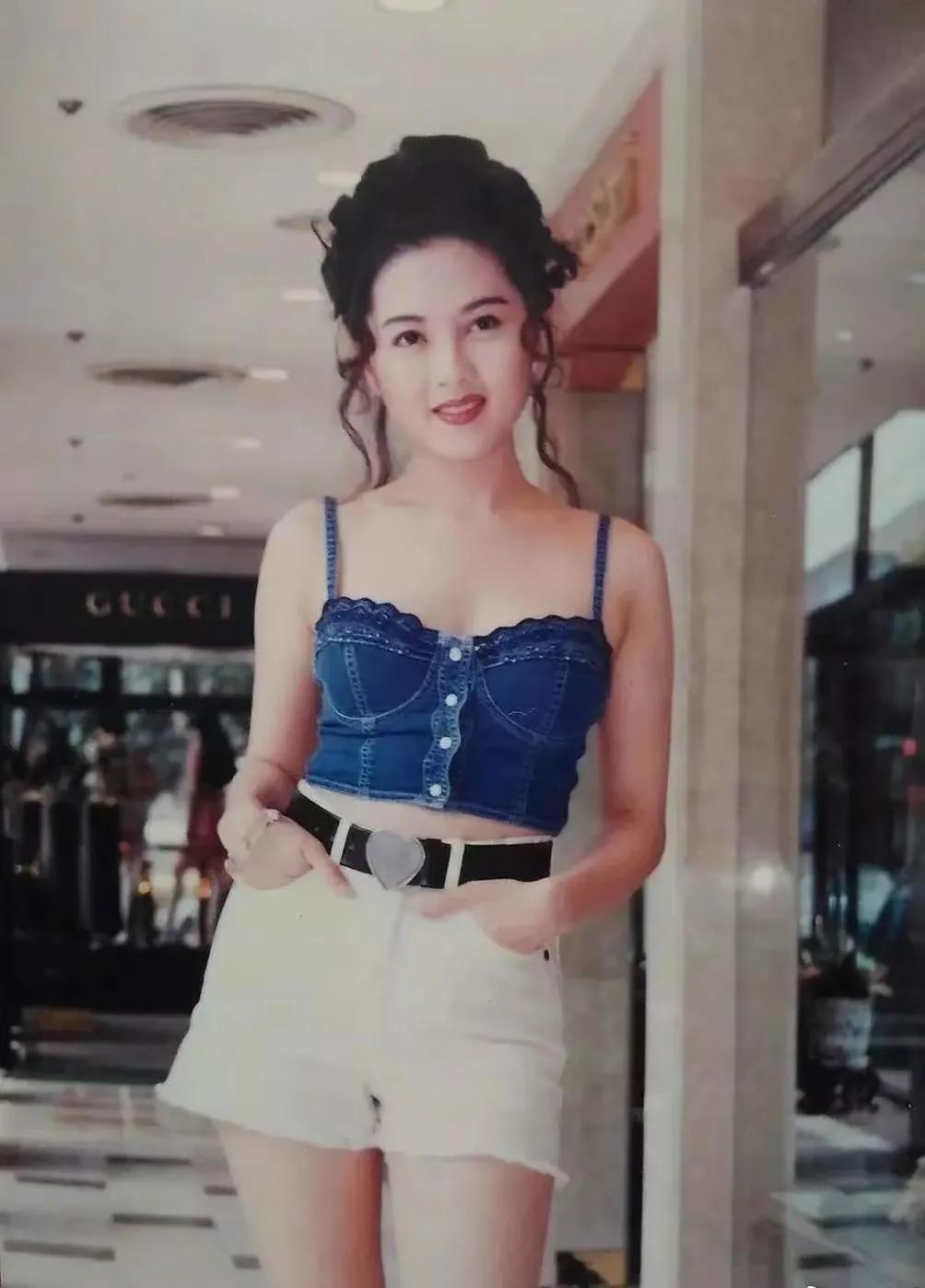 Li Lizhen, a few photos when she was young - iNEWS