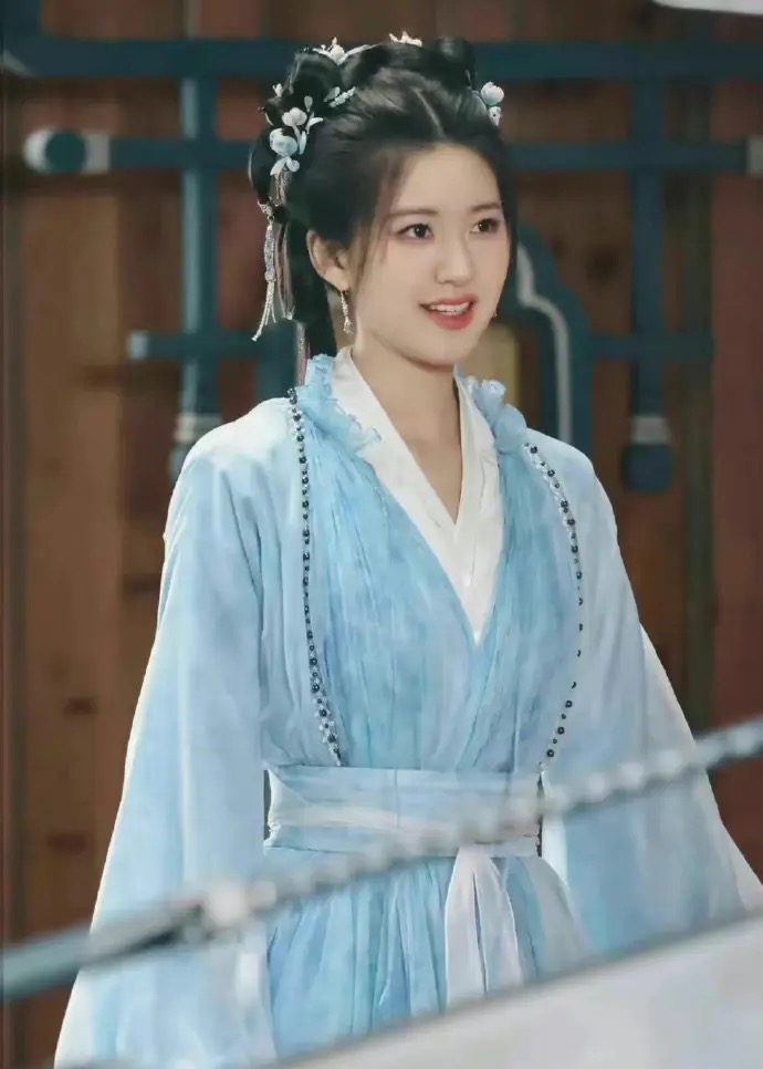 Zhao Lusi's new drama has passed the review, and she has 3 dramas to be ...