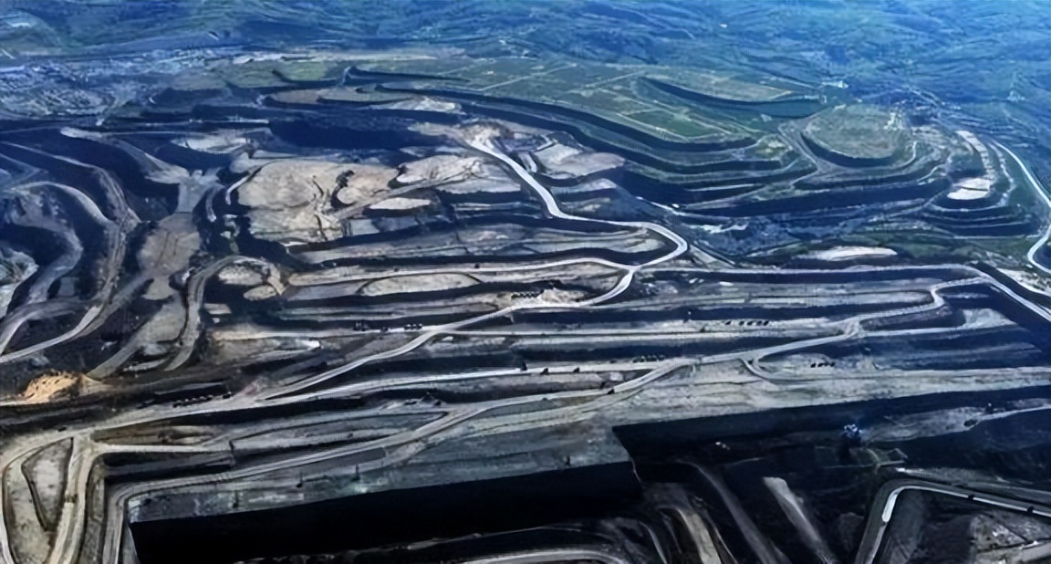 The coal seam of the world's largest coalfield is 1 km thick. Is it ...